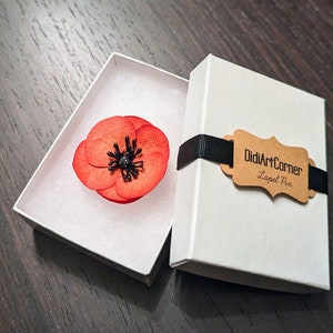 Poppy Flower Lapel Pin / Wedding Boutonniere / Mans Lapel Pin /flower ...