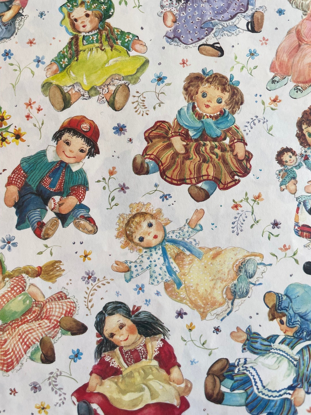Vintage Gift Wrapping Paper - Juvenile - Vintage Doll Collection Floral ...