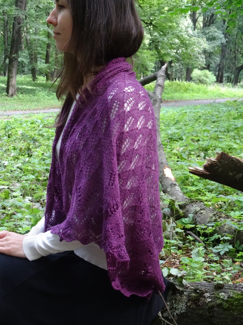 Chal de encaje en seda y alpaca, púrpura, tejido a mano, uno de un tipo ...