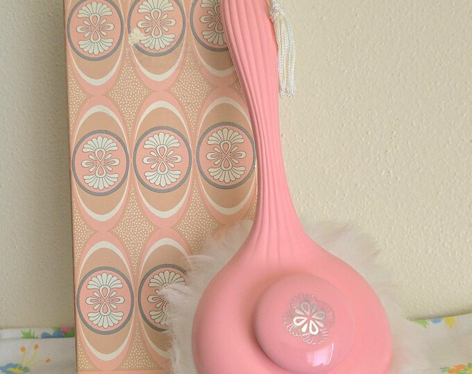 Avon Fluff Puff in Box, Pink Powder Puff With Handle, Vintage ...