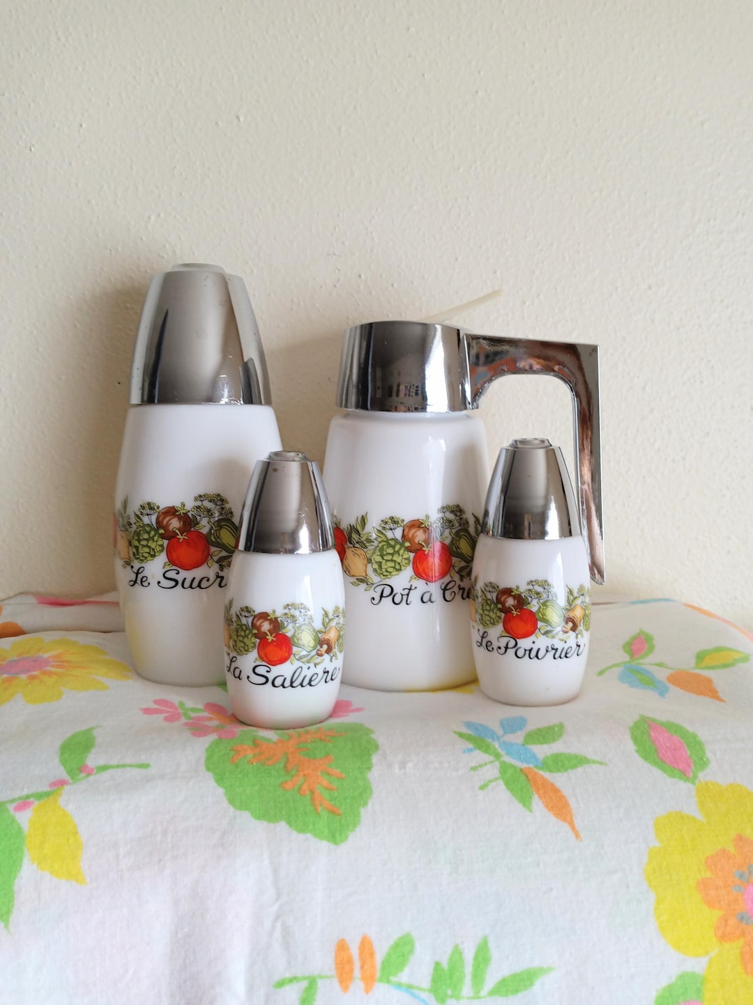 Spice of Life Gemco Set, Creamer & Shakers, Milk Glass, Vegetable Motif ...