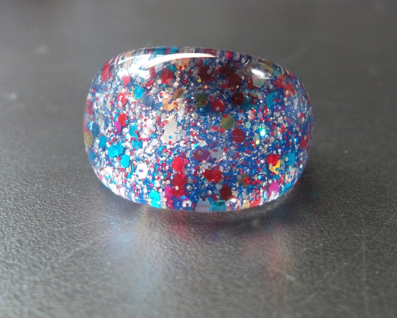 Lucite Rings, Hand Painted Lucite Ring Size 4.5, Glitter Galaxy Rings ...