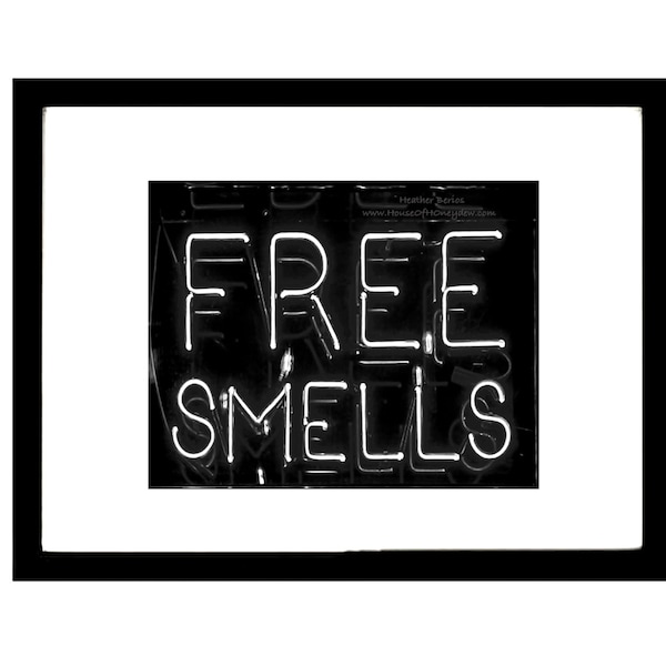 Free Smells Sign - Etsy