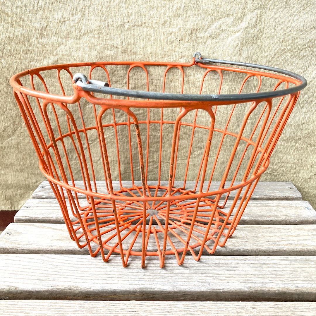 Vintage Wire Round Egg or Clam Basket With Orange Rubber Coating, 14 ...