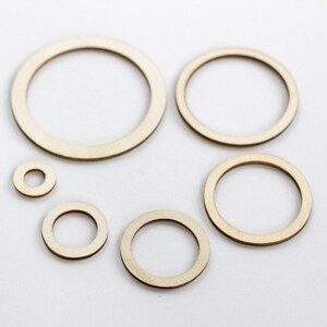 Flat Wood Rings- MULTIPLE SIZES- Unfinished Natural Round Wooden Circle ...