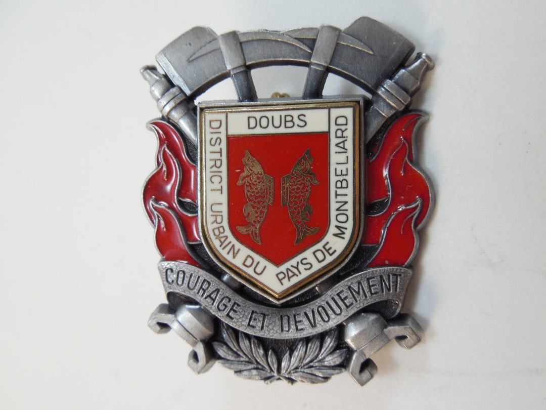 Vintage French Honor France Honour Courage and Devotion Medal Pin Doubs ...