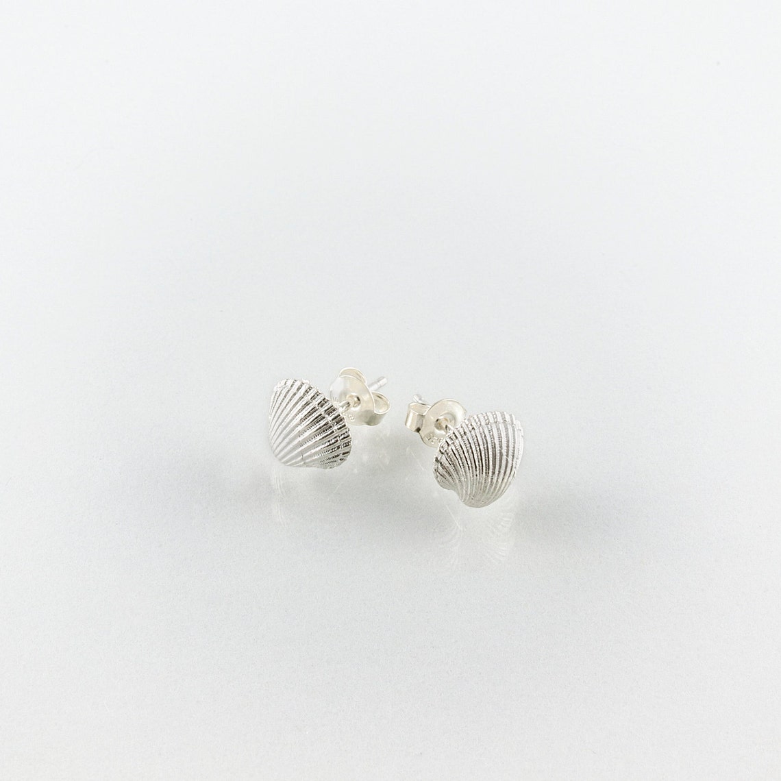 COCKLE SHELL Stud Earrings | Solid Sterling Silver | Handmade - Etsy