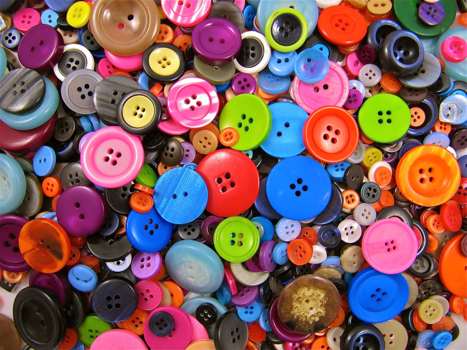500g Mixed Buttons Many Shapes Sizes Colours Styles and - Etsy