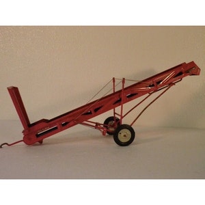 1/16th Scale Tru Scale Adjustable Elevator Farm Toy - Etsy