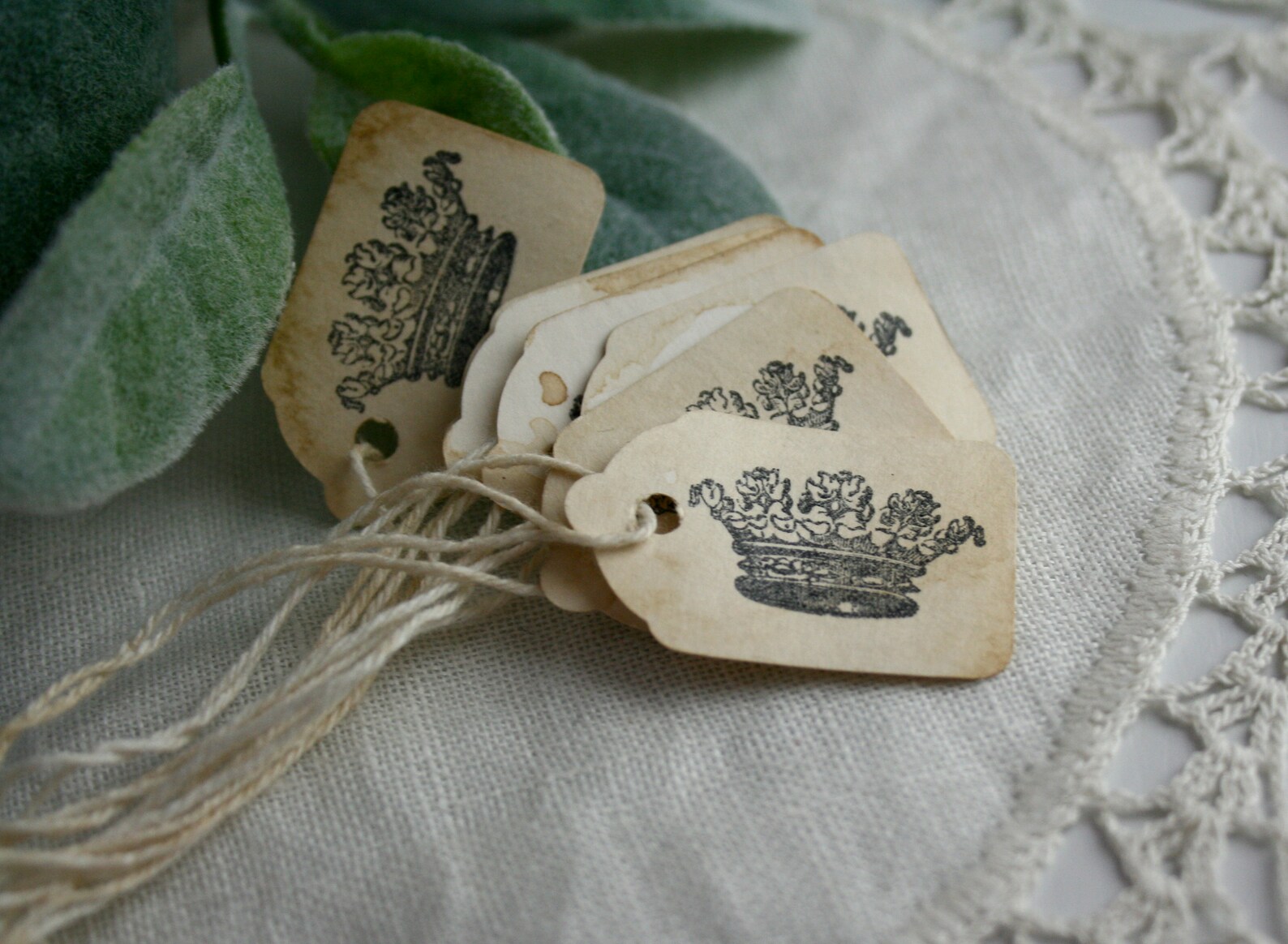 Small Crown Gift Tags // Small Gift Tag // Set of 7 Gift Tags // Coffee ...
