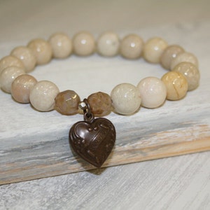 River Stone Bracelet Beige Stretch Bracelet Heart Charm - Etsy