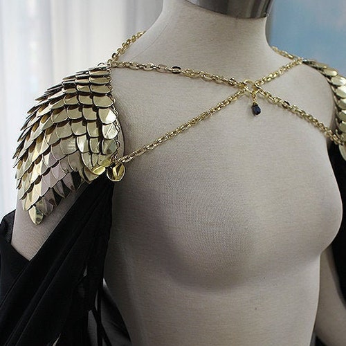 TUTORIAL How to Make Scale Mail Cape - Etsy