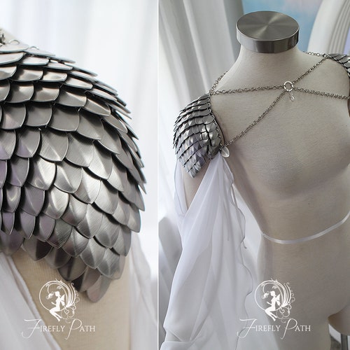 TUTORIAL How to Make Scale Mail Cape - Etsy