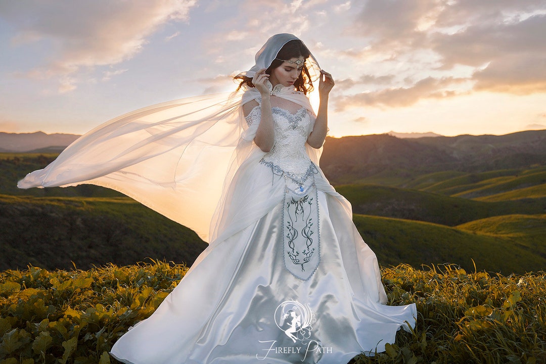 Hyrule Gown - Etsy