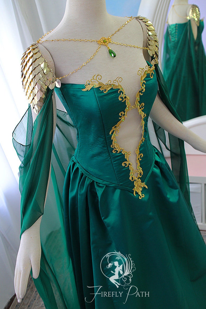 TUTORIAL how to make Scale Mail Cape | Etsy