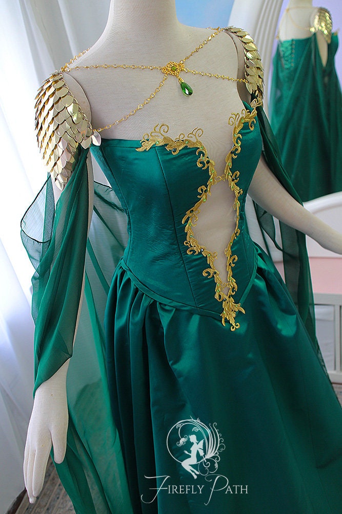 TUTORIAL How to Make Scale Mail Cape - Etsy Australia