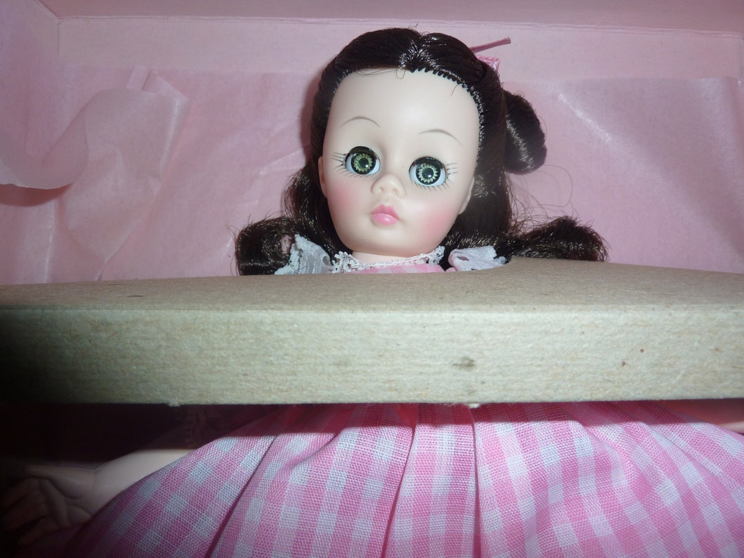 Vintage Madame Alexander "beth" Doll - Etsy