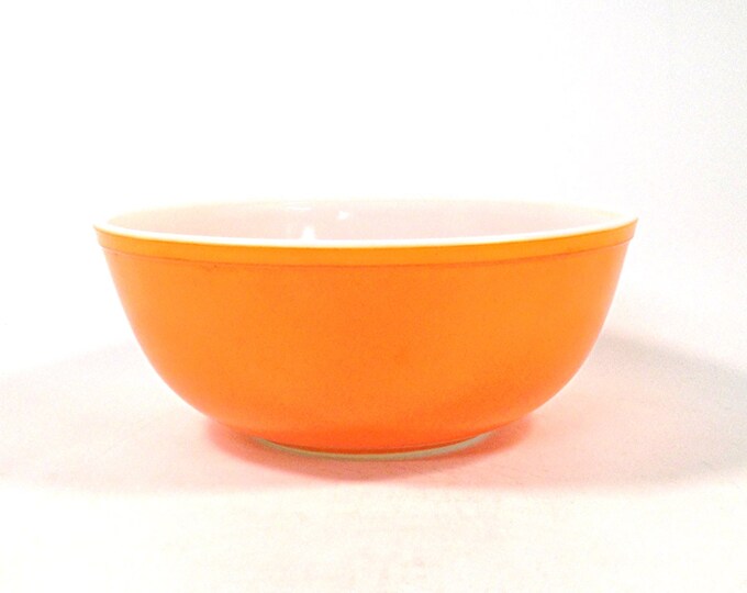 Vintage Pyrex Friendship Solid Orange Bowl 404 / Tangerine / 4 Quart ...