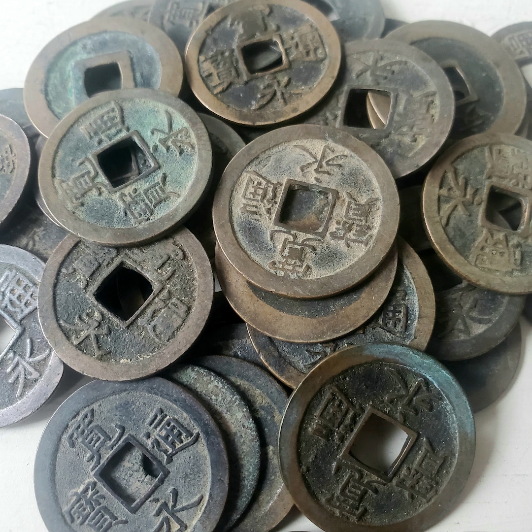 10x Antique Japanese Coins With Holes, Good Luck Coins, Global Coins ...
