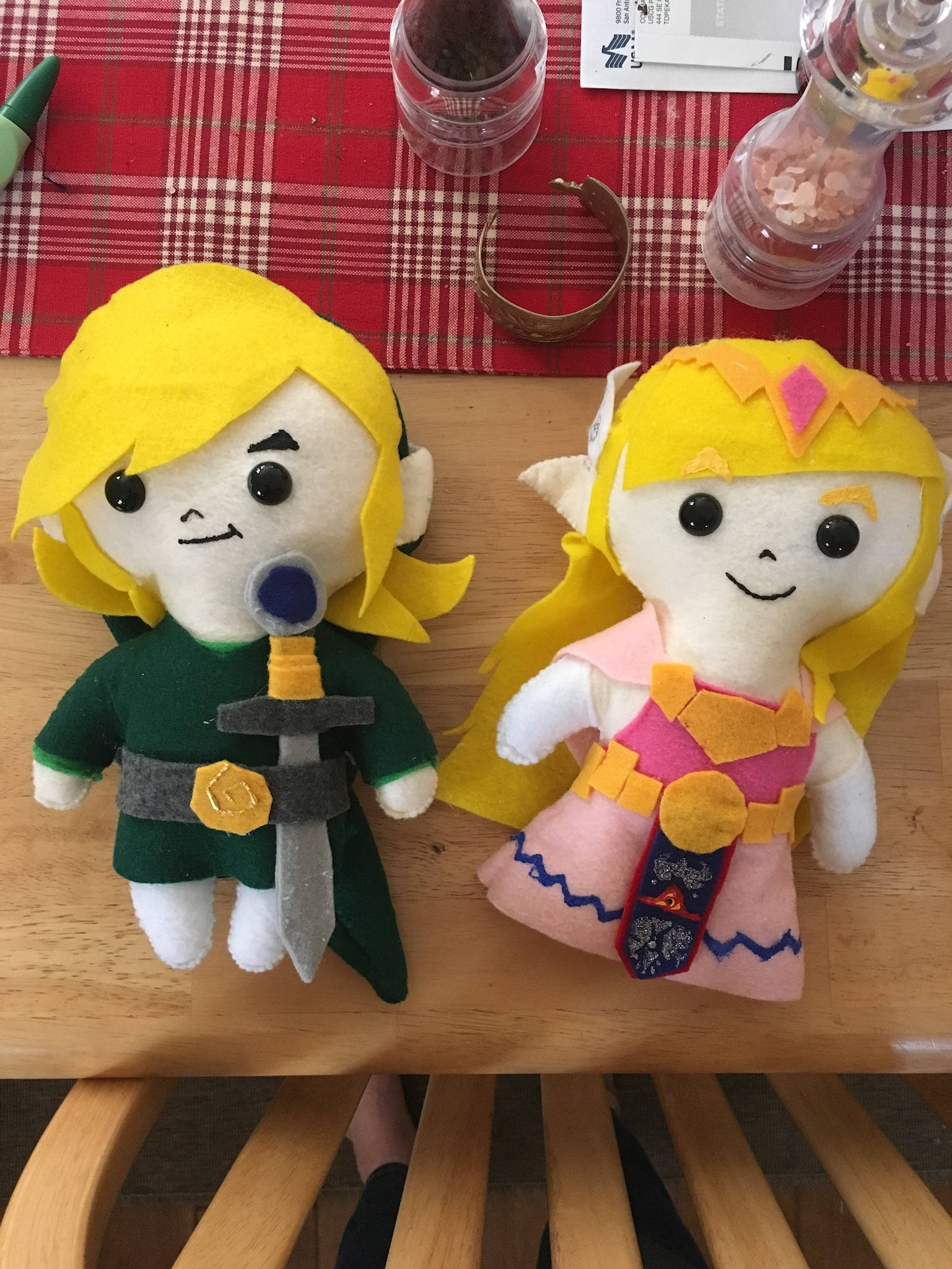 Link and Zelda Felt Dolls - Etsy