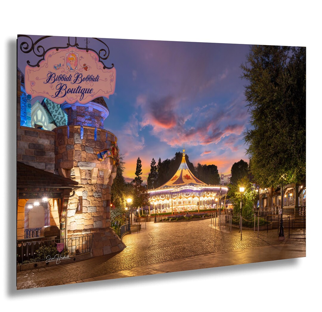 King Arthur Carousel Print: Disneyland Fantasyland Fine Art - Etsy