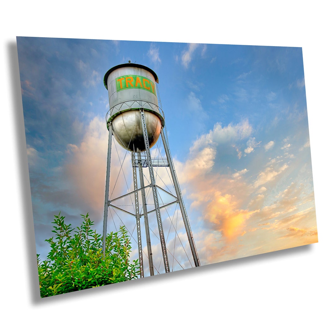 City of Tracy California Water Tower Tank Town Print Paper Canvas ...