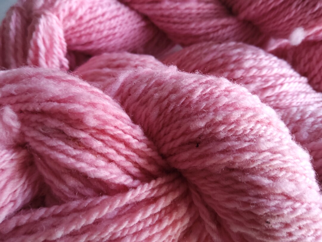 BOWMONT Merino Yarn Unique Rare British Breed Natural White and Natural ...