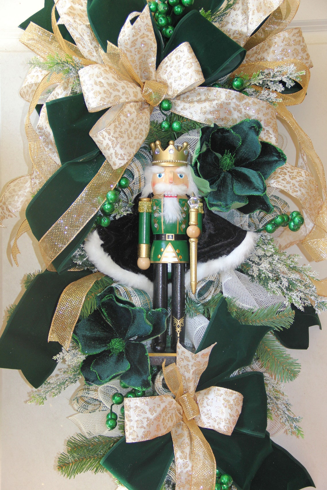 Nutcracker Swag Christmas Swag Christmas Door Swag Holiday - Etsy