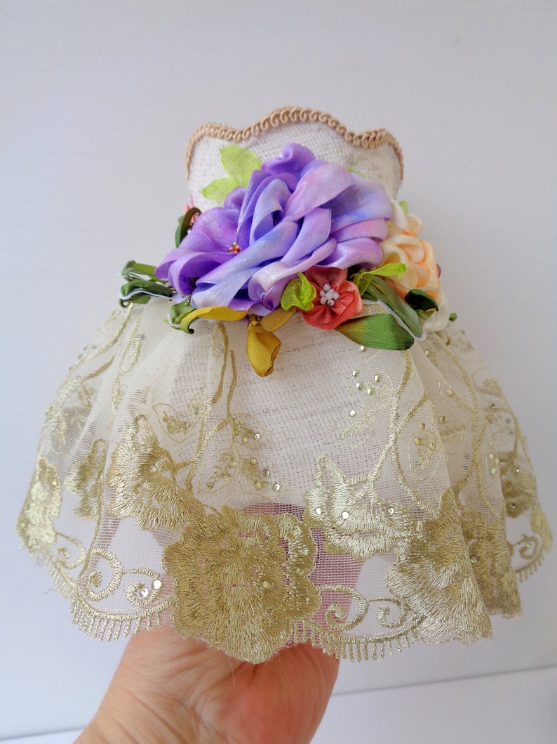Small Lampshades With Ribbon Embroidery and Lace Decor for Bedside ...
