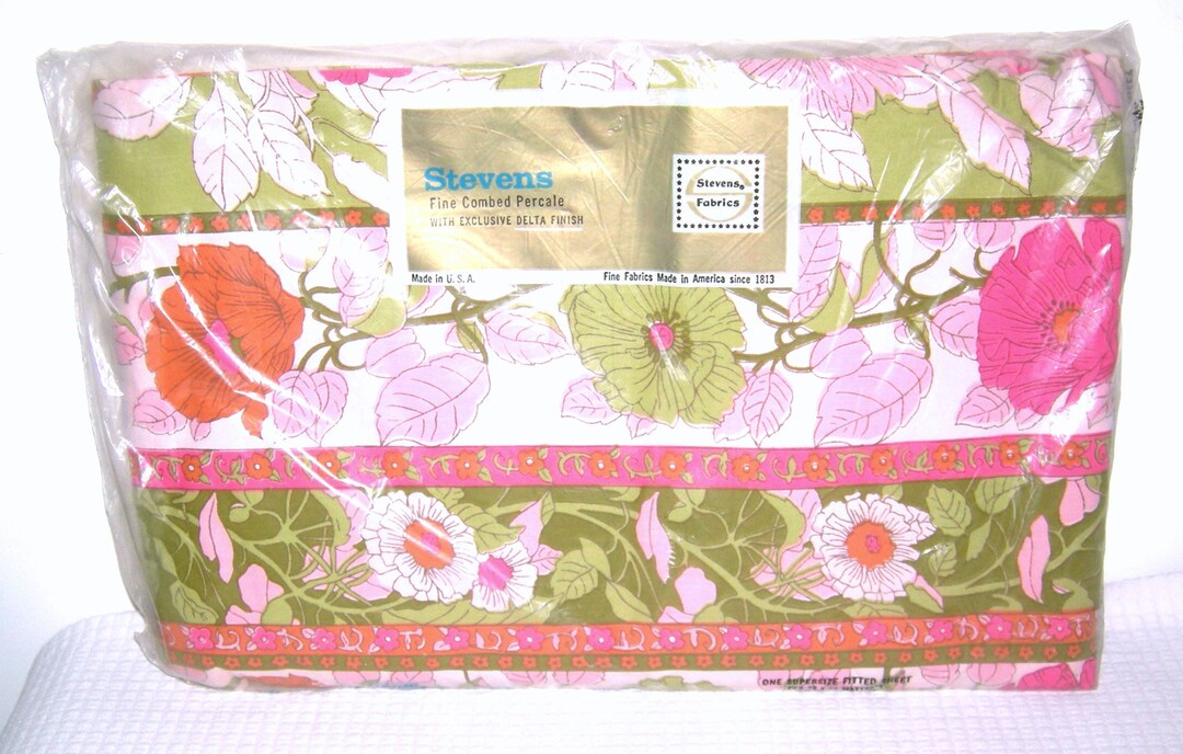 Stevens Utica Sheets/ Vintage 1960s/ CASTLE GARDEN/ Shabby Chic/ Pink ...