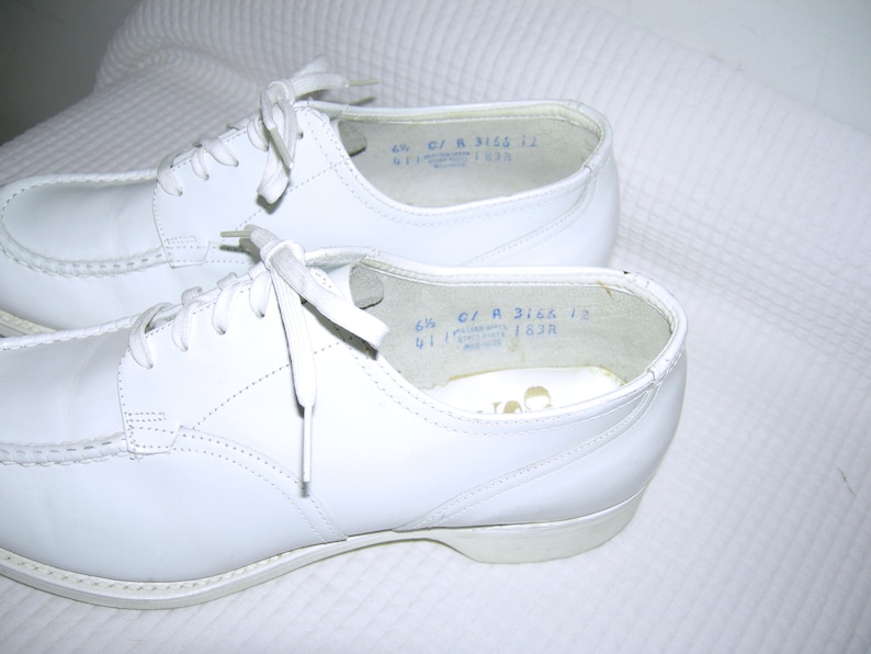 Vintage 1940s Nurses Shoe the Clinic Shoe Nursing White Leather Nurse ...