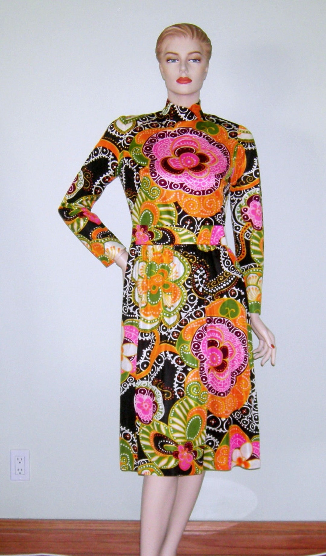 Vintage 1960s Dress/ Mod/ Psychedelic/ MISTER ROBERT Dress/ Mod Op Art ...