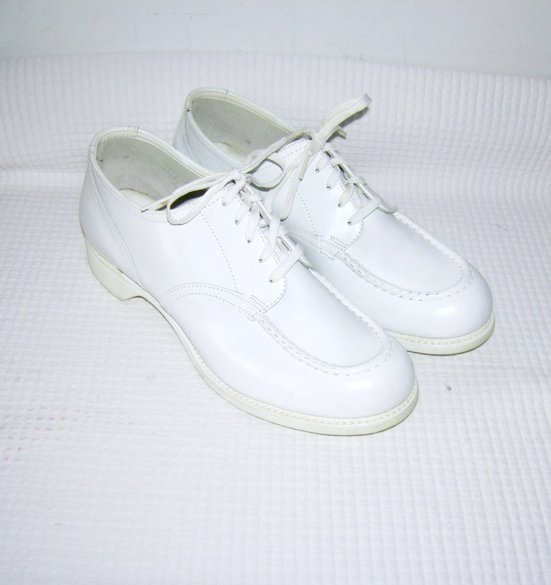 Vintage 1940s Nurses Shoe the Clinic Shoe Nursing White Leather Nurse ...