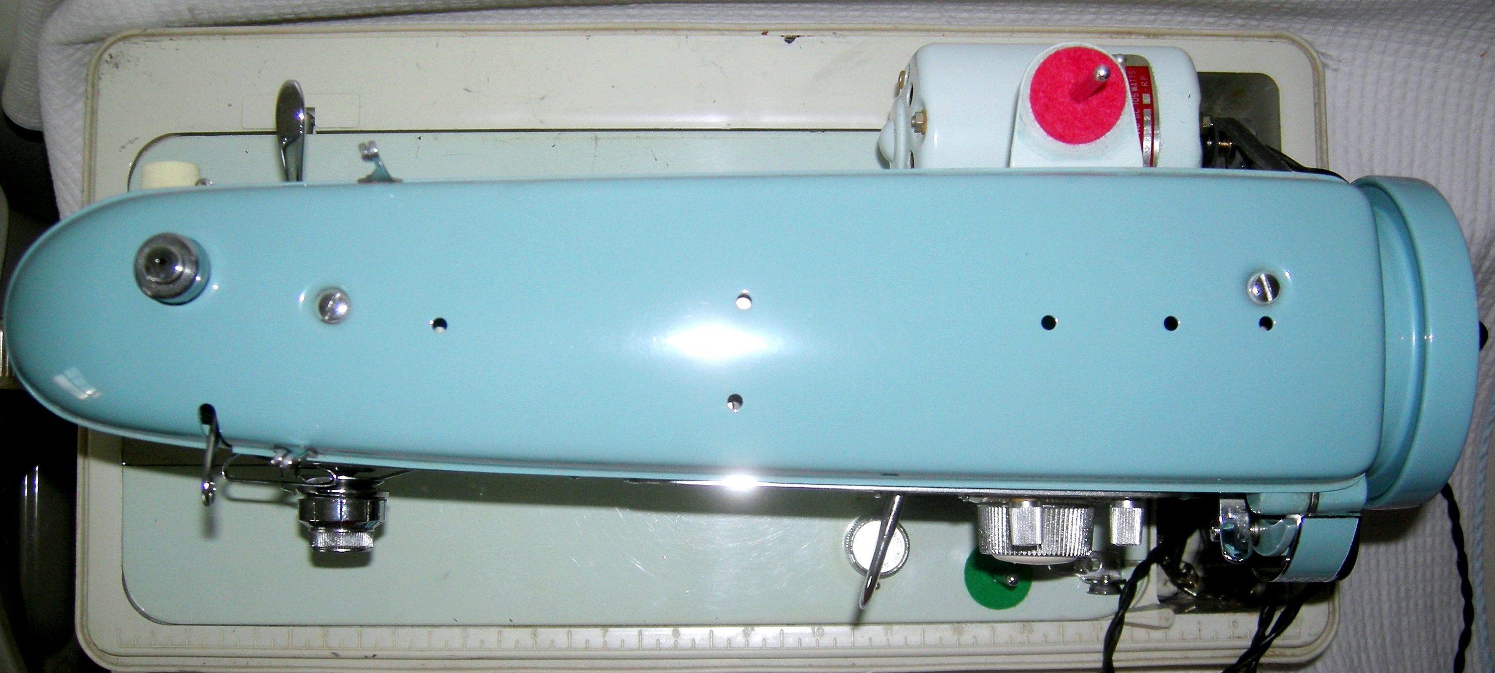 Brother 651 Vintage Japanese Sewing Machine/ Brother Z 651/ Turquoise ...