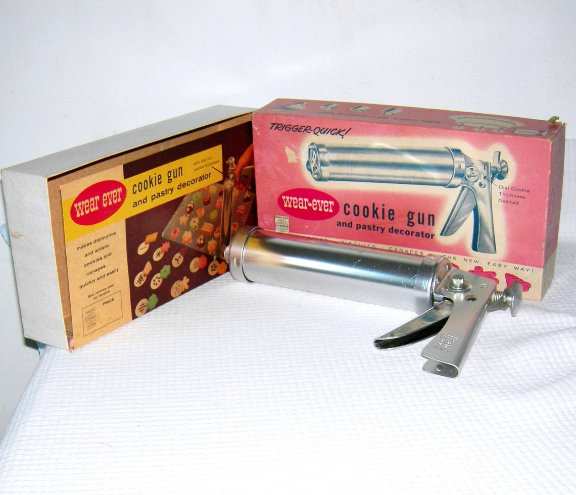 Wear Ever Cookie Gun and Pastry Decorator, Trigger Quick Model 3365 ...
