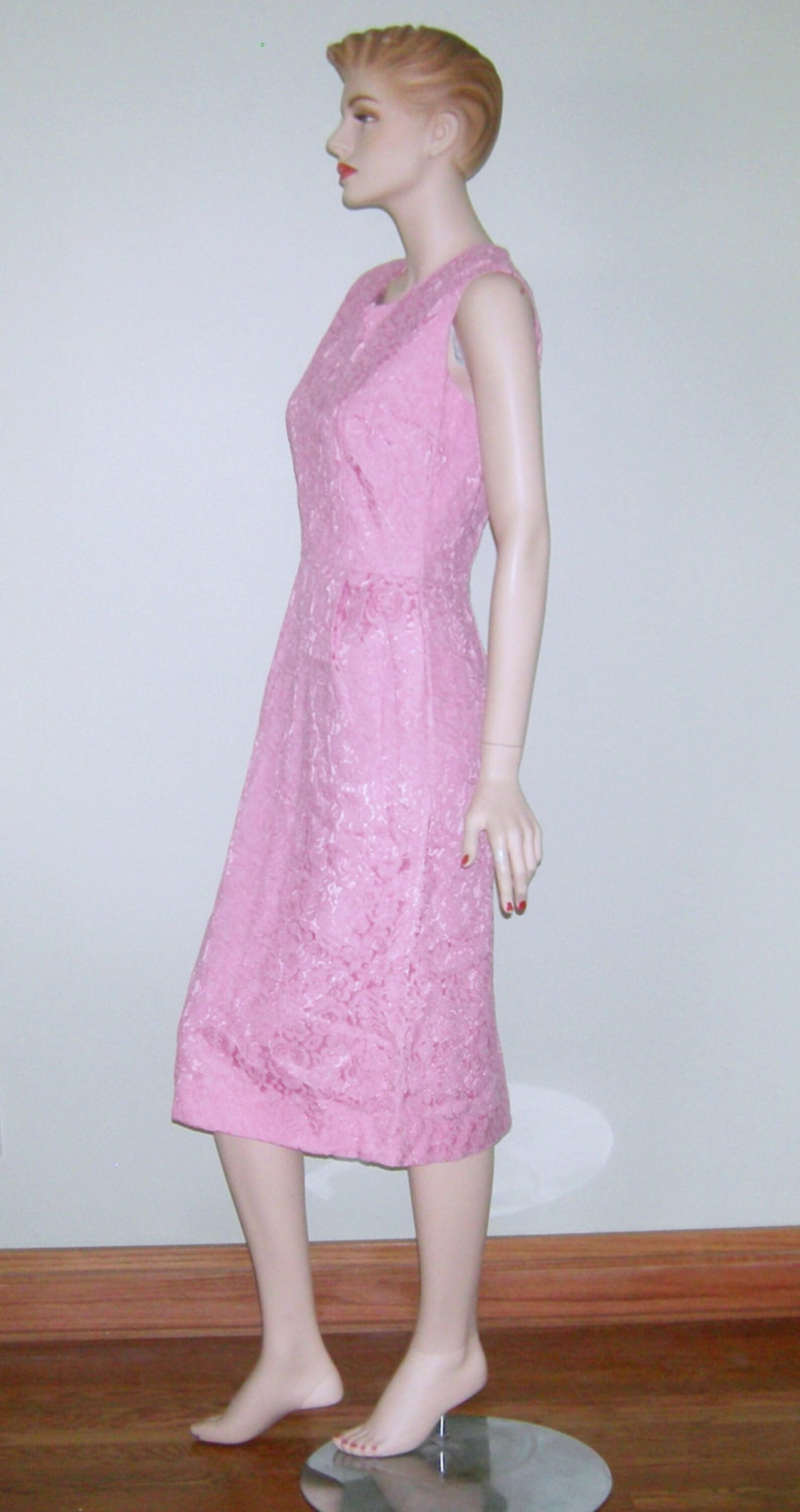 Vintage 1950s 1960s Pink Lace Hollywood Starlet Mod Hourglass Bombshell ...