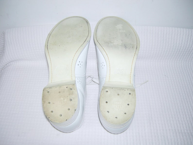 Vintage 1940s Nurses Shoe the Clinic Shoe Nursing White Leather Nurse ...