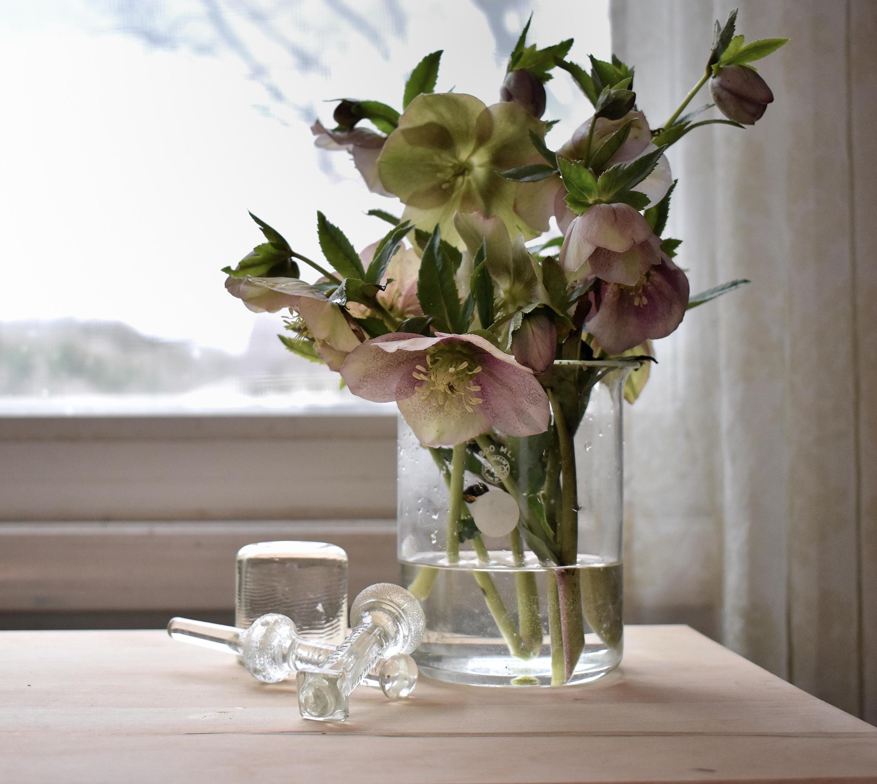 Retro Pyrex Science Beaker- Unique Flower Vase - Etsy