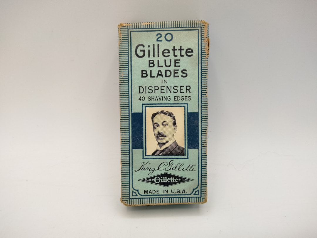 Gillette Blue Blades Dispenser 20 Blade Package Vintage - Etsy