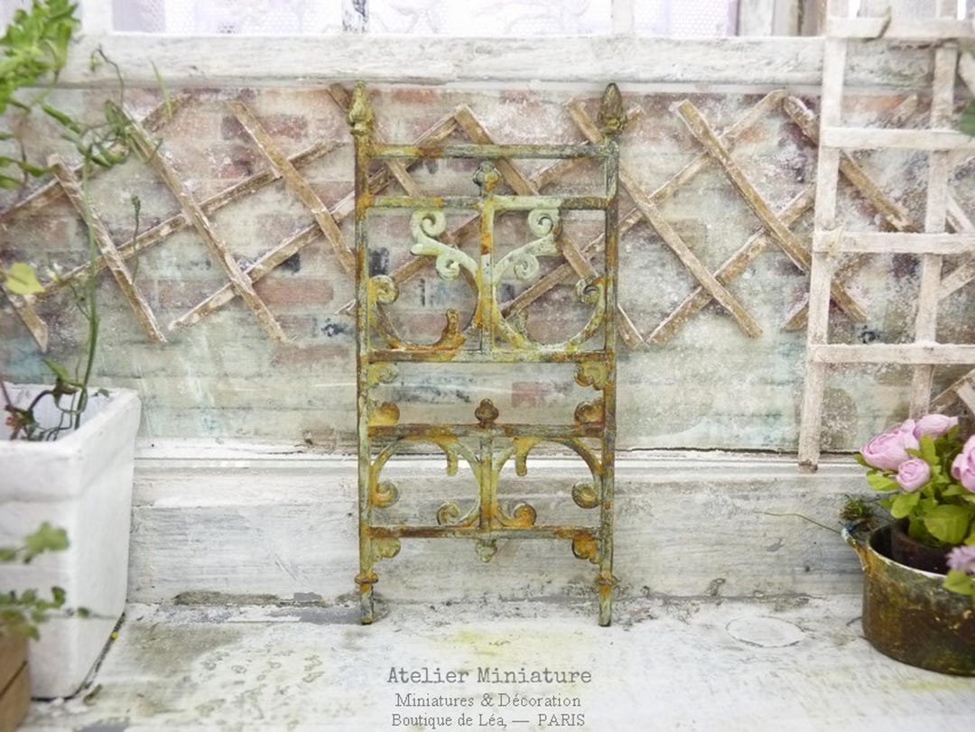 PVC Miniature Gate Grid, Shabby Chic Rusty Green, Winter Garden ...