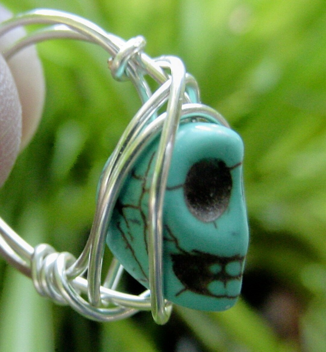 Skull Turquoise Howlite Skull Ring, Wire Wrapped, Calming Stone ...