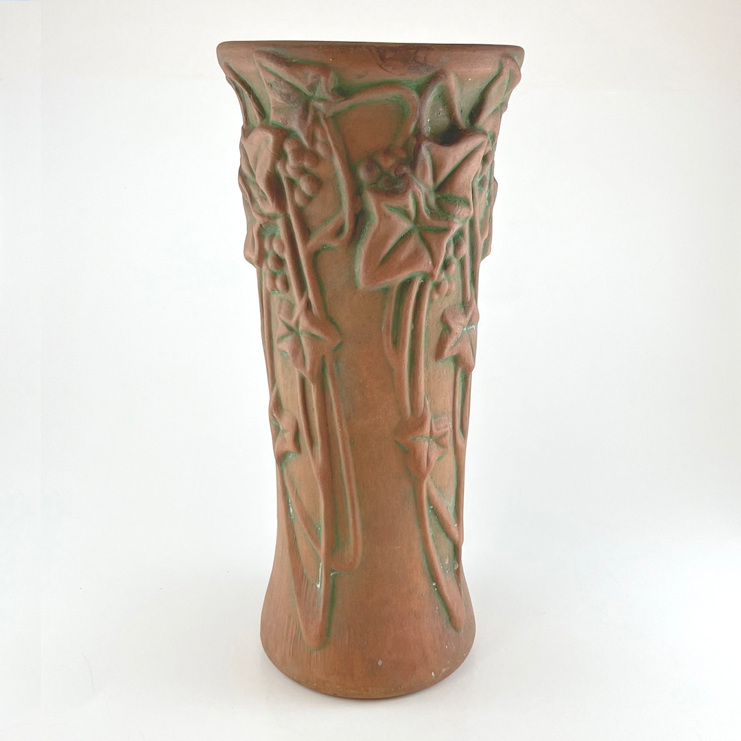 1920's Peters & Reed Moss Aztec Large Ivy Vase - Etsy