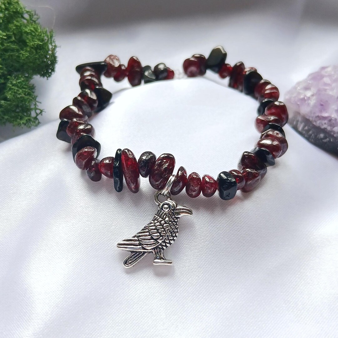 Silver Crow Raven Morrigan Obsidian Garnet Crystal Chip Bracelet ...