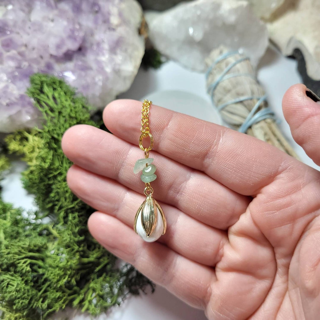 Imbolc Snowdrop and Green Aventurine Necklace - Etsy