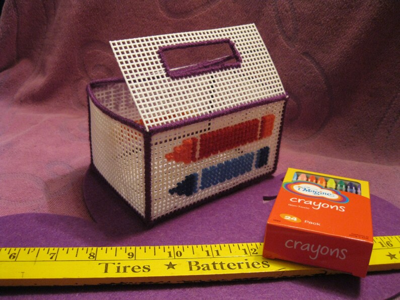 PLASTIC CANVAS CRAYON Box-white - Etsy