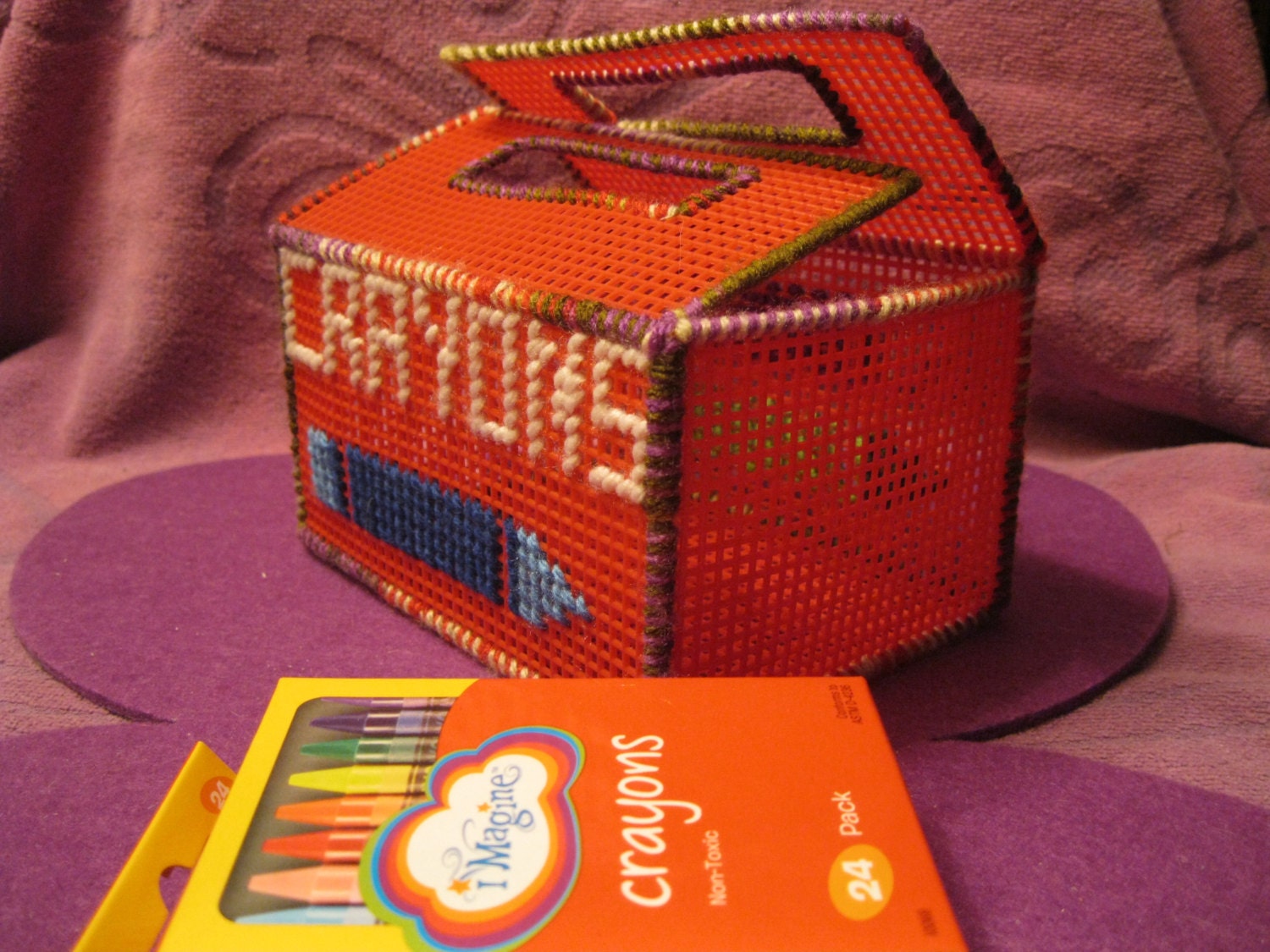 PLASTIC CANVAS CRAYON Box Red - Etsy