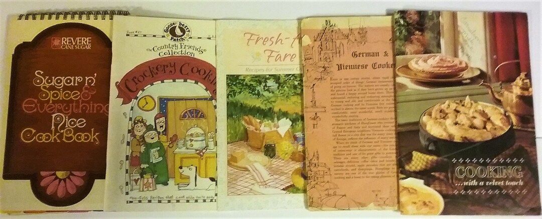 Set of 5 Soft Cover Vintage Cookbooks - Etsy