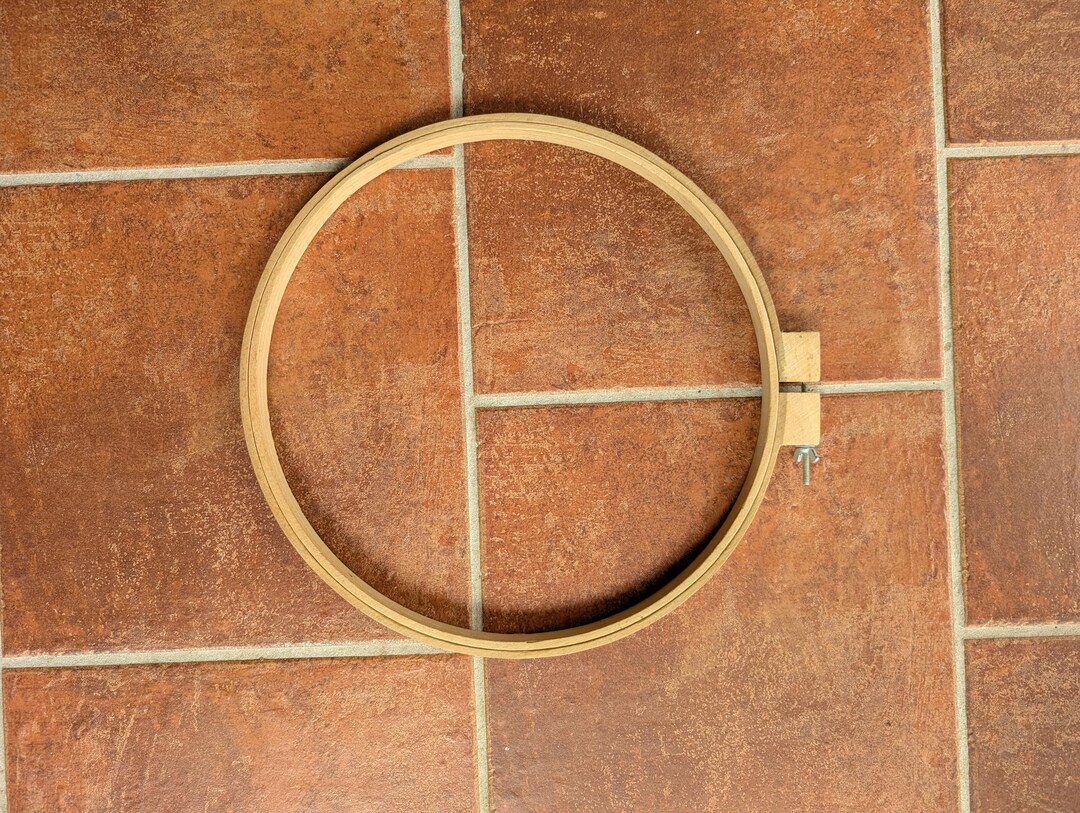 Wooden Hoops Frames for Embroidery Cross Stitch Quilting Round and Oval ...
