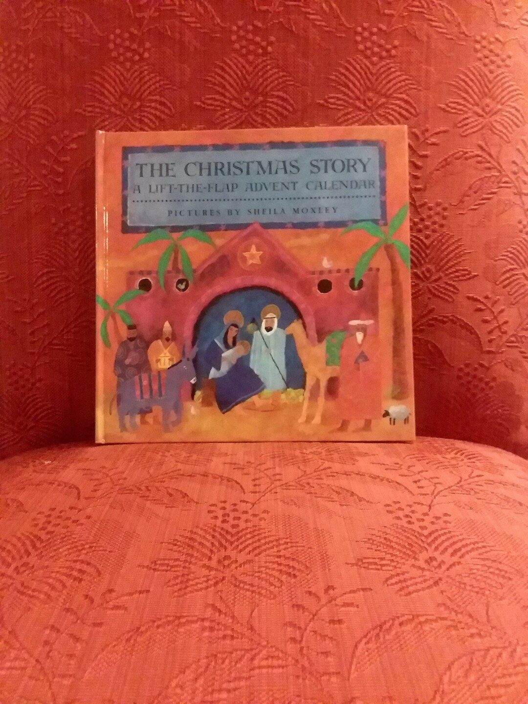 Christmas Story - A Lift the Flap Advent Calendar Book - Sheila Moxley ...