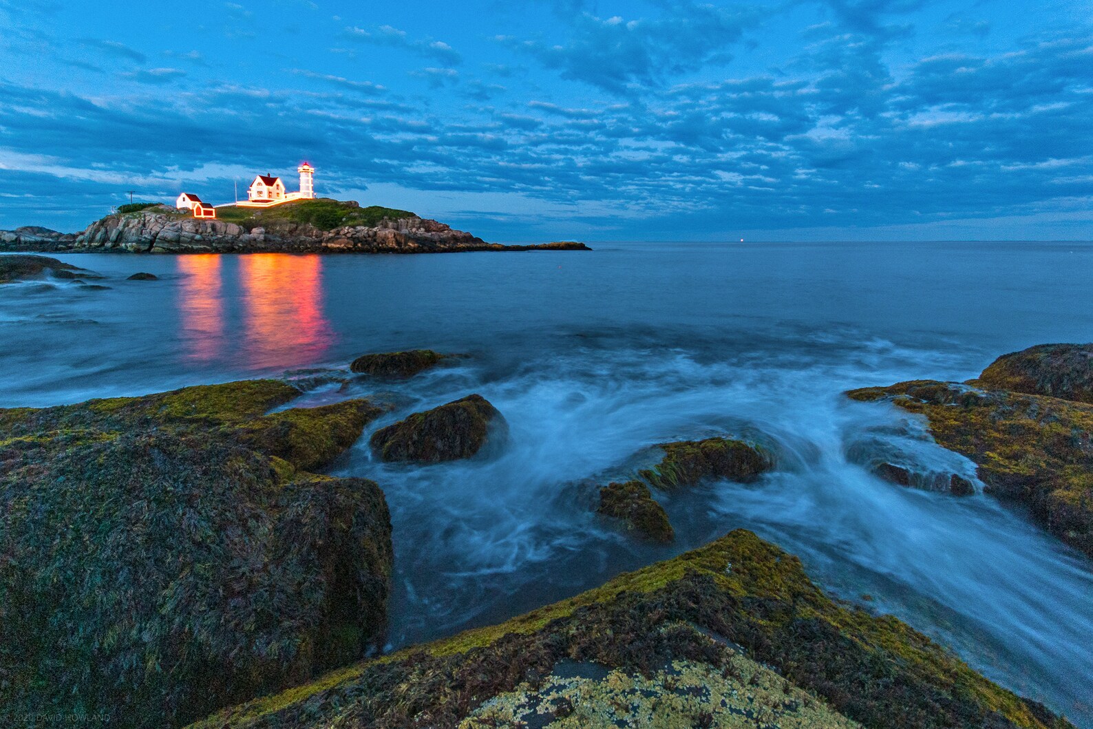 Nubble Lighthouse Ocean Glow Print Photo of Sunset at Nubble - Etsy